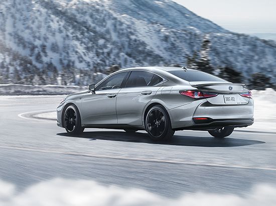 2025 Lexus ES — Luxury Midsize Sedan | Lexus.com