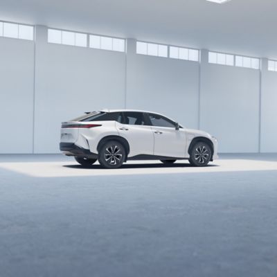 2026 Lexus RZ — Luxury Electric SUV | Lexus.com