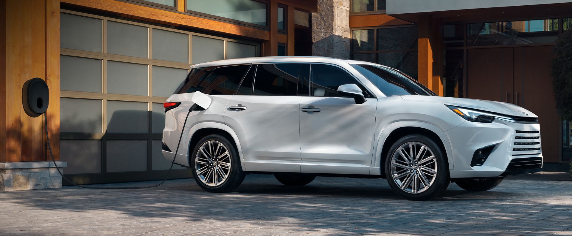 2026 Lexus TX 550h+ – Luxury 3-Row SUV | Lexus.com
